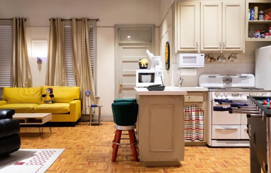 La experiencia de dormir en la casa de la serie Friends - Fotocasa